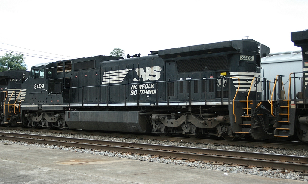 NS 8409